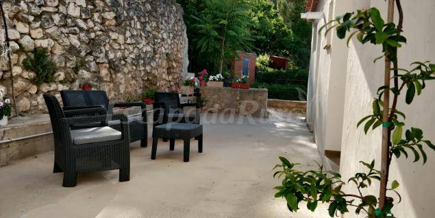 Casa Rural ∙ 9 Habitaciones ∙ 2 Huéspedes - Alcalá del Júcar