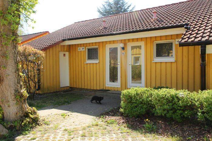 50 M² Ferienhaus ∙ 2 Schlafzimmer ∙ 4 Gäste - Kratzeburg