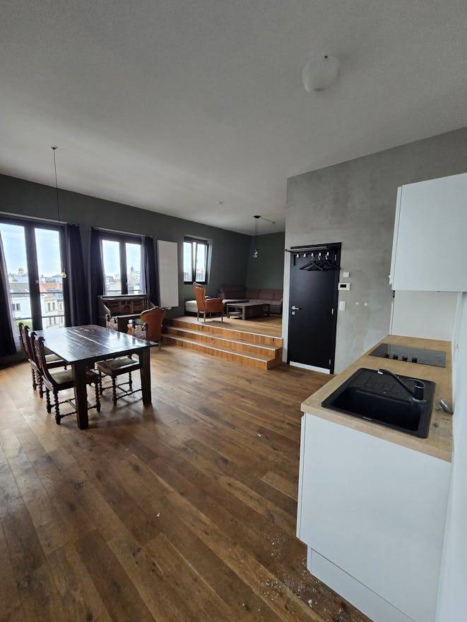 150 M² Apartment ∙ 2 Bedrooms ∙ 4 Guests - Antwerp