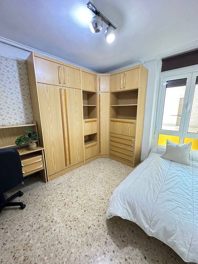 152 M² Chambre Privée ∙ 1 Chambre ∙ 1 Personne - Saragosse
