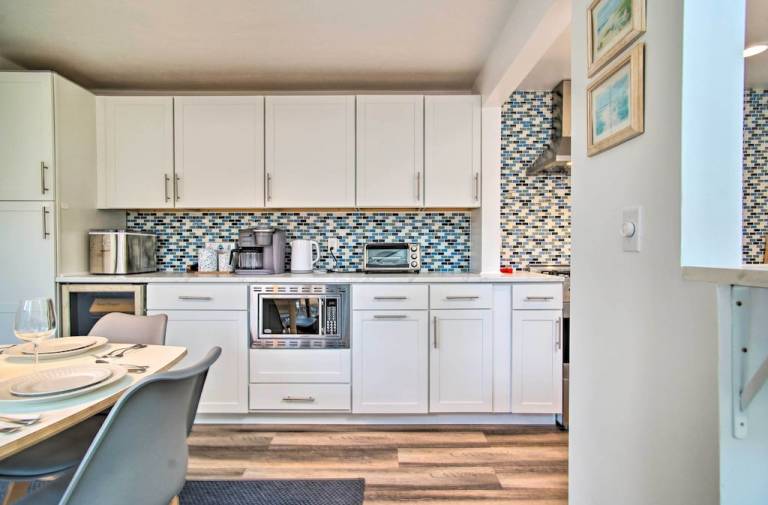 Top Maushop Village Vacation Rentals | Tripping.com