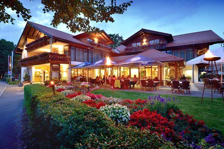 30 M² Hotel ∙ 1 Bedroom ∙ 2 Guests - Oberammergau