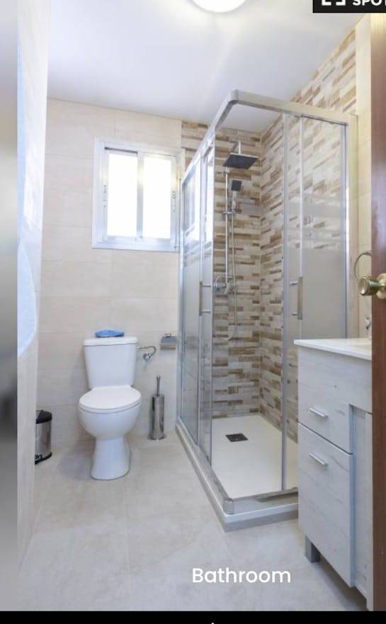 85 M² Private Room ∙ 1 Bedroom ∙ 1 Guest - Móstoles