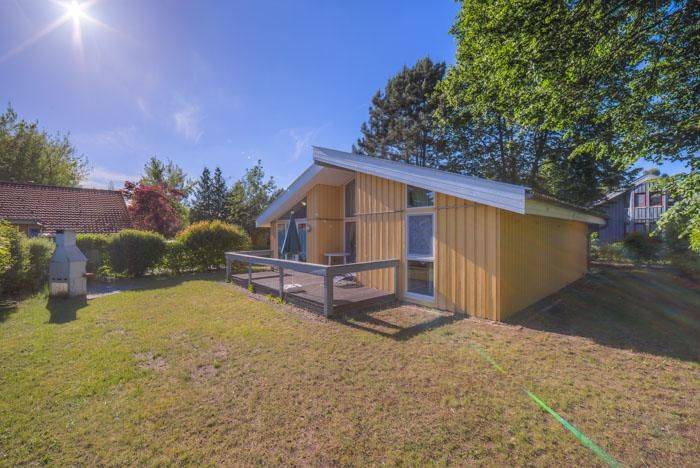77 M² Ferienhaus ∙ 2 Schlafzimmer ∙ 4 Gäste - Userin