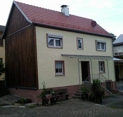 75 M² Ferienhaus ∙ 2 Schlafzimmer ∙ 4 Gäste - Frammersbach