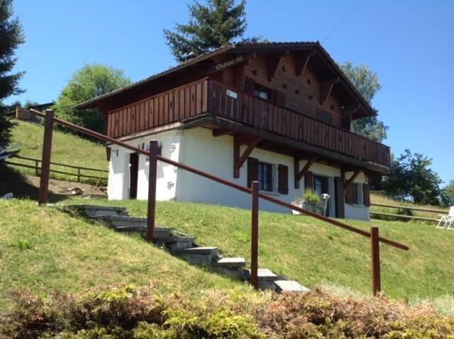 120 M² Chalet ∙ 4 Bedrooms ∙ 7 Guests - Vercorin