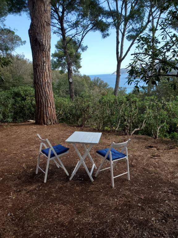 60 M² Apartment ∙ 2 Bedrooms ∙ 4 Guests - Marina di Campo