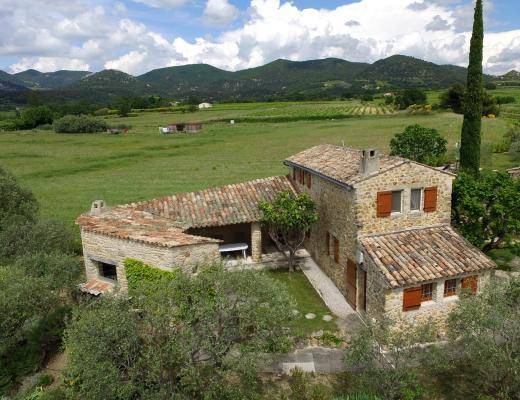 55 M² Ferienhaus ∙ 1 Schlafzimmer ∙ 2 Gäste - Vaison-la-Romaine