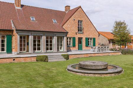 260 M² House ∙ 5 Bedrooms ∙ 10 Guests - Tielt