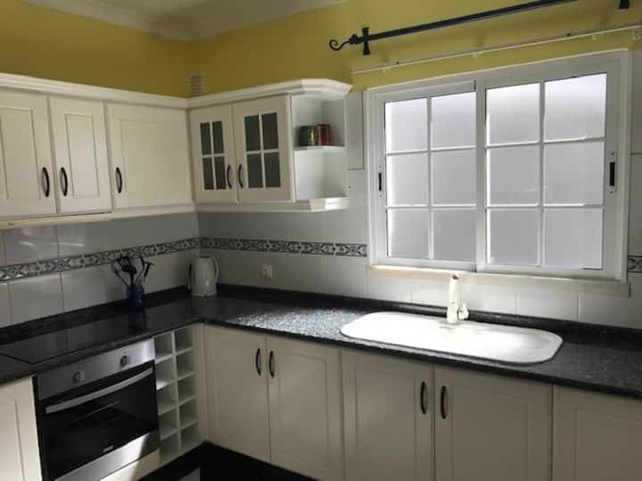 250 M² Maison De Vacances ∙ 3 Chambres ∙ 6 Personnes - São Vicente