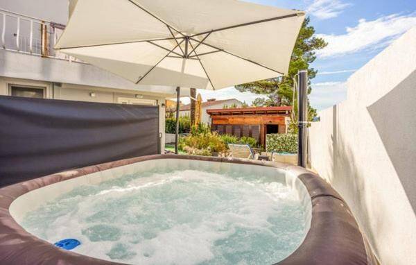 55 M² Ferienwohnung ∙ 2 Schlafzimmer ∙ 4 Gäste - Crikvenica