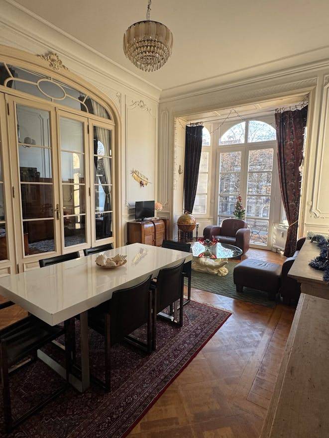 105 M² Appartement ∙ 2 Chambres ∙ 4 Personnes - Bruxelles