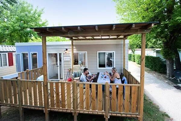 30 M² Mobil-home ∙ 2 Chambres ∙ 4 Personnes - Jura