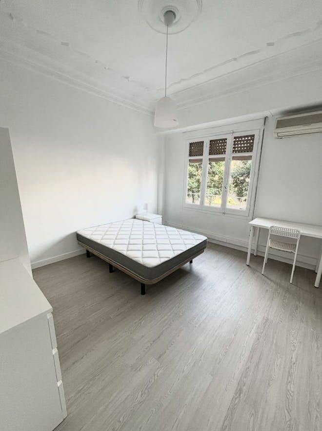 185 M² Private Room ∙ 1 Bedroom ∙ 1 Guest - Valencia