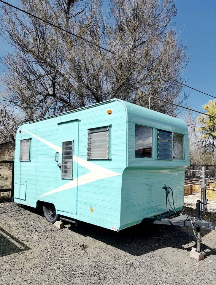 Caravan ∙ 1 Bedroom ∙ 4 Guests - Longmont, CO