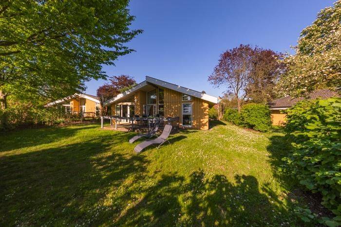 77 M² Ferienhaus ∙ 2 Schlafzimmer ∙ 4 Gäste - Kratzeburg