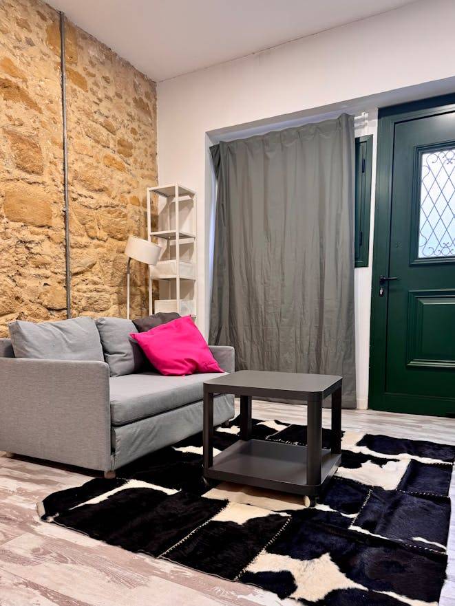 70 M² House ∙ 1 Bedroom ∙ 1 Guest - Nicosia