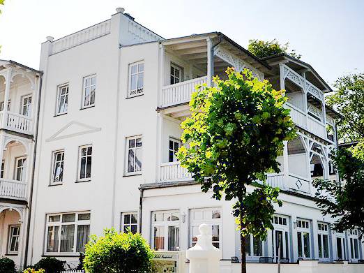 67 M² Huoneisto ∙ 2 Makuuhuonetta ∙ 3 Vierasta - Zirkow