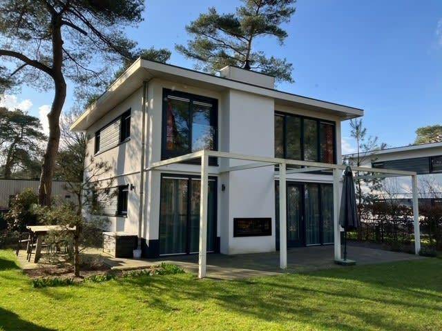 Bungalow ∙ 4 Bedrooms ∙ 8 Guests - Ede