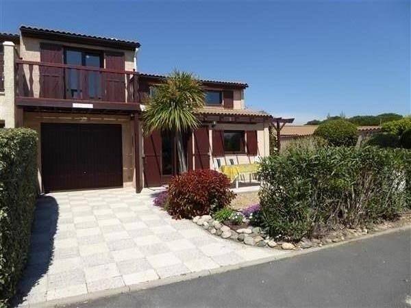 75 M² Maison De Vacances ∙ 3 Chambres ∙ 7 Personnes - Portiragnes