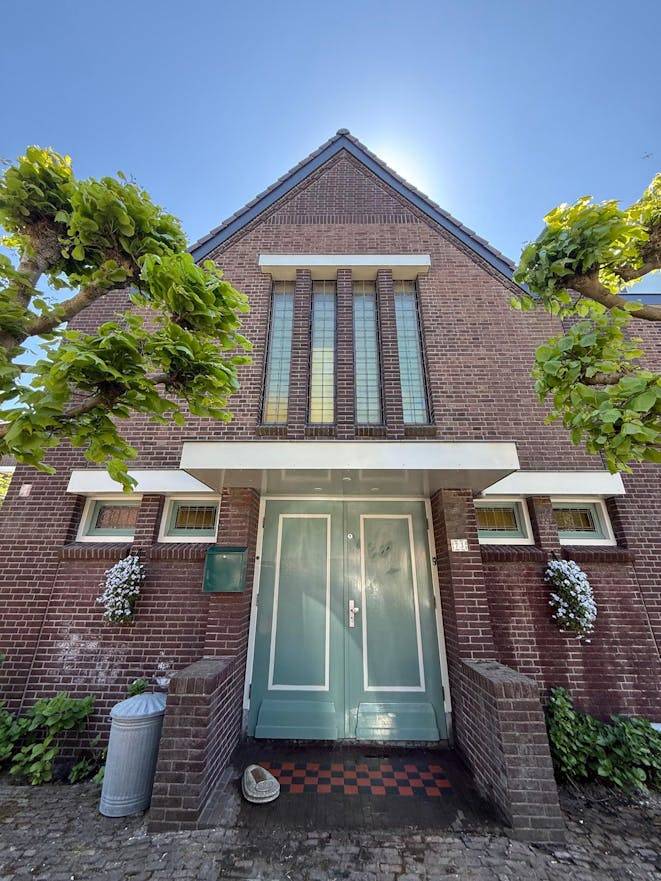175 M² House ∙ 5 Bedrooms ∙ 6 Guests - The Hague