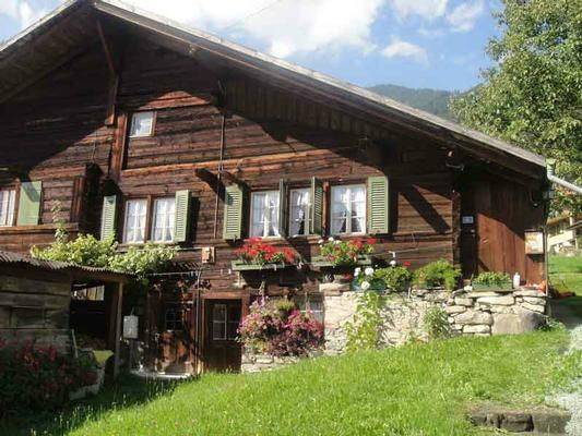 50 M² Ferienhaus ∙ 2 Schlafzimmer ∙ 4 Gäste - Frutigen