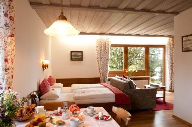 45 M² Ferienwohnung ∙ 3 Gäste - Seeon-Seebruck