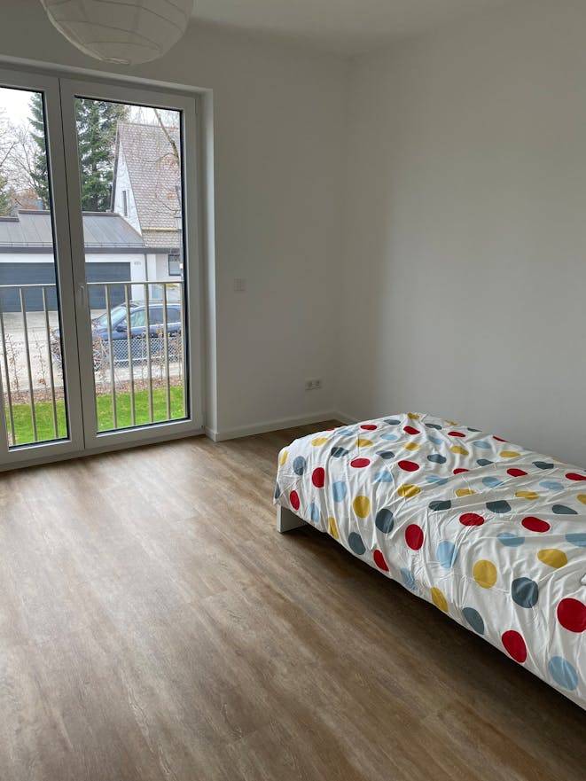 20 M² Private Room ∙ 1 Bedroom ∙ 1 Guest - Munique