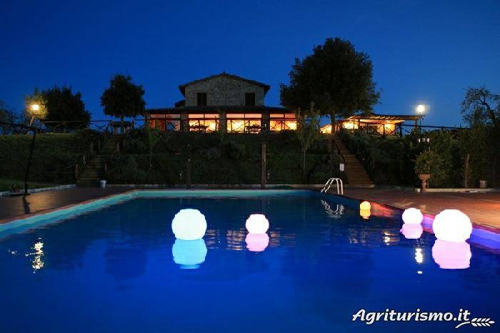 120 M² Boerderij ∙ 3 Slaapkamers ∙ 8 Gasten - Orvieto