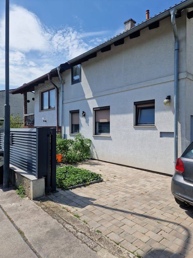 65 M² Maison De Vacances ∙ 1 Chambre ∙ 5 Personnes - Vienne