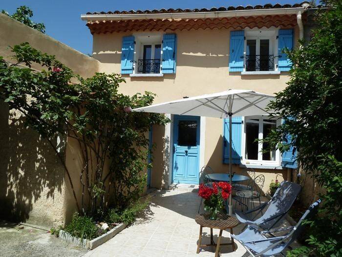 75 M² Gîte ∙ 2 Bedrooms ∙ 4 Guests - Carpentras