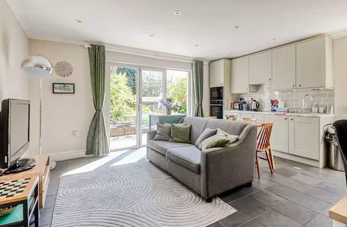 55 M² House ∙ 1 Bedroom ∙ 4 Guests - Edgbaston Stadium