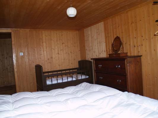 160 M² Ferienwohnung ∙ 3 Schlafzimmer ∙ 9 Gäste - Meiringen