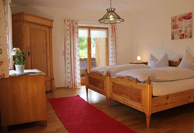 55 M² Ferienwohnung ∙ 3 Gäste - Frasdorf