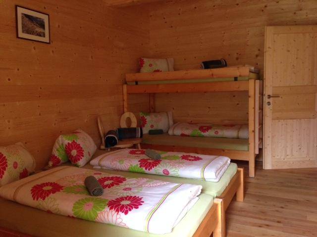 15 M² Hotel ∙ 1 Bedroom ∙ 4 Guests - Schwaz