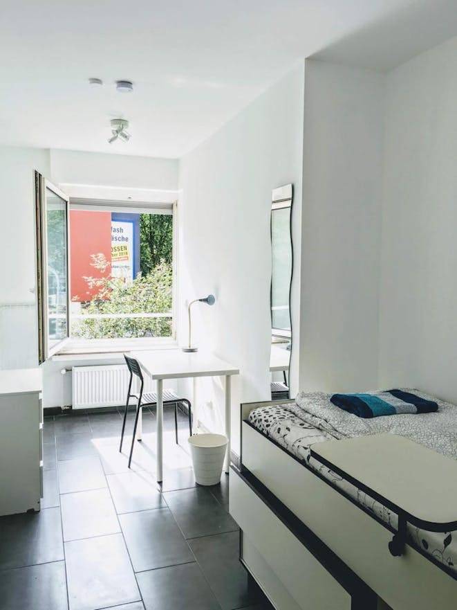 60 M² Private Room ∙ 1 Bedroom ∙ 1 Guest - Dortmund