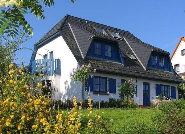 70 M² Ferienwohnung ∙ 1 Schlafzimmer ∙ 4 Gäste - Ahrenshoop