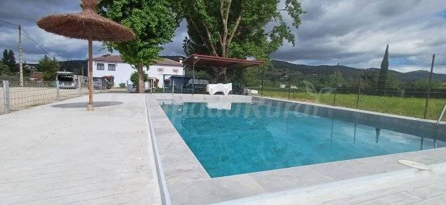 Casa Rural ∙ 9 Habitaciones ∙ 18 Huéspedes - Provincia de Málaga, España