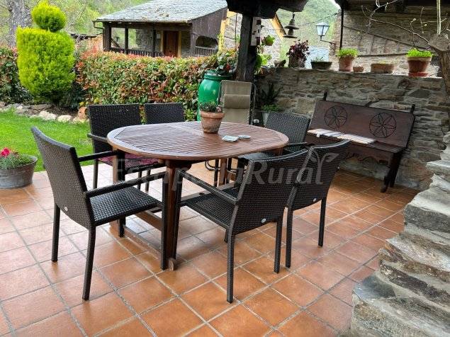 Casa Rural ∙ 3 Habitaciones ∙ 6 Huéspedes - Ponferrada