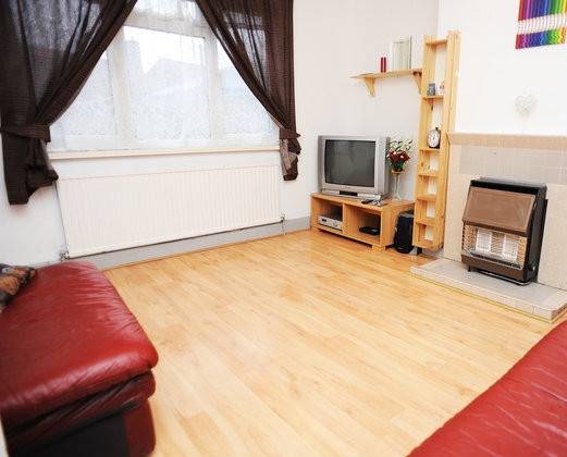 75 M² Ferienwohnung ∙ 2 Schlafzimmer ∙ 6 Gäste - Ilford