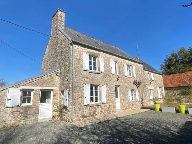 121 M² Gîte ∙ 3 Chambres ∙ 8 Personnes - Doville