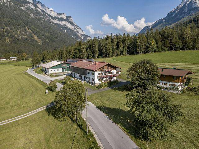 50 M² Ferienwohnung ∙ 2 Schlafzimmer ∙ 5 Gäste - Waidring