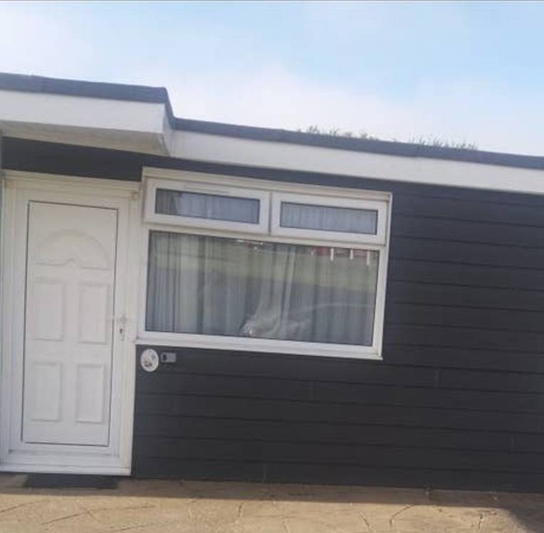 55 M² Chalet ∙ 2 Bedrooms ∙ 5 Guests - Sandown