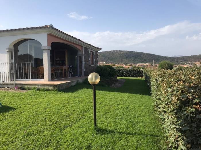 100 M² Ferienhaus ∙ 3 Schlafzimmer ∙ 8 Gäste - Budoni