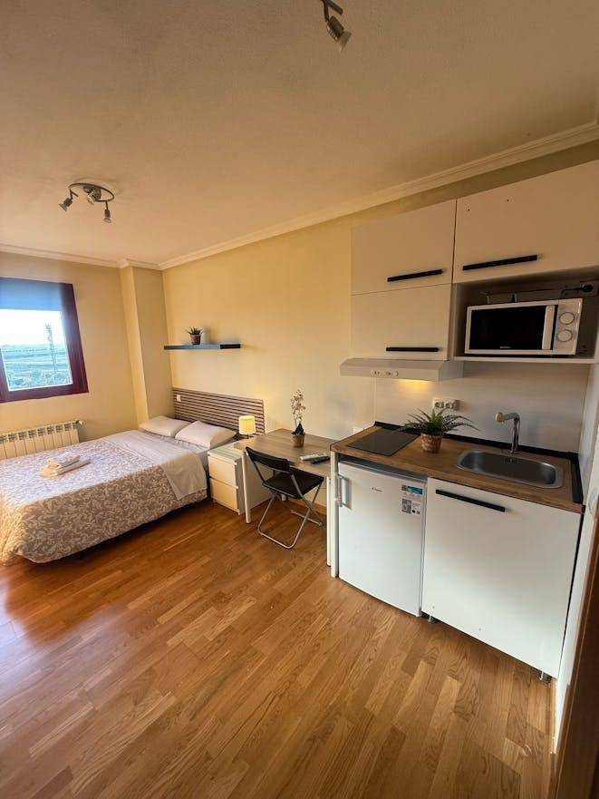 130 M² Apartment ∙ 2 Guests - Aranjuez