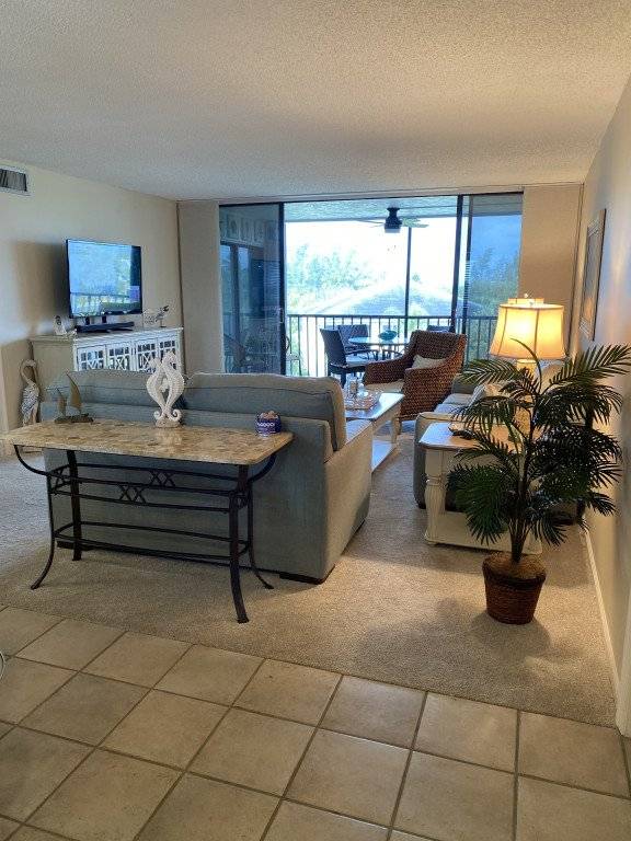 122 M² Condo ∙ 2 Bedrooms ∙ 6 Guests - Fort Pierce, FL