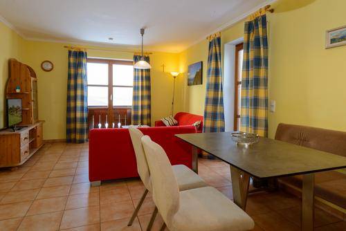 65 M² Ferienwohnung ∙ 2 Schlafzimmer ∙ 3 Gäste - Bodenmais