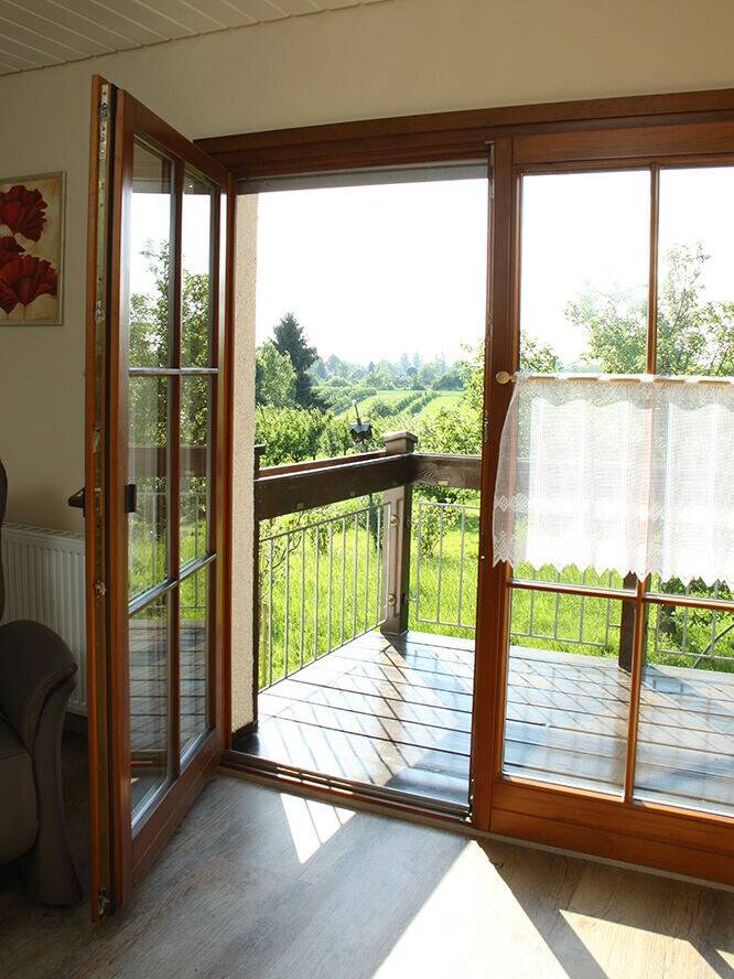 90 M² Apartment ∙ 2 Bedrooms ∙ 4 Guests - Offenburg