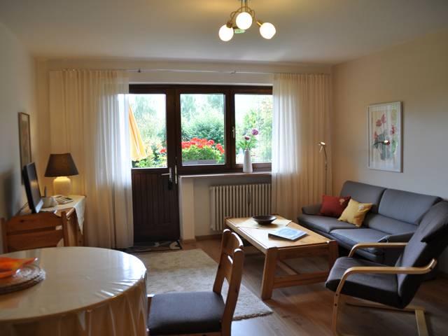 52 M² Ferienwohnung ∙ 1 Schlafzimmer ∙ 2 Gäste - Bodenmais