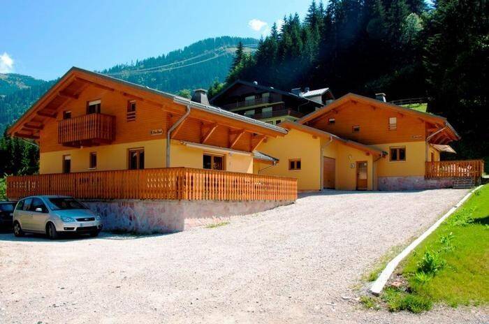 160 M² Chalet ∙ 6 Chambres ∙ 13 Personnes - Champéry